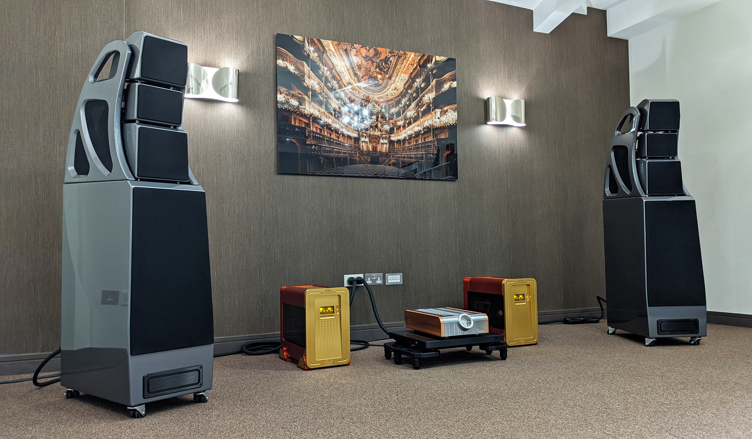Wilson Audio Alexx V Speakers Arrive in London | KJ West One | Hifi Store